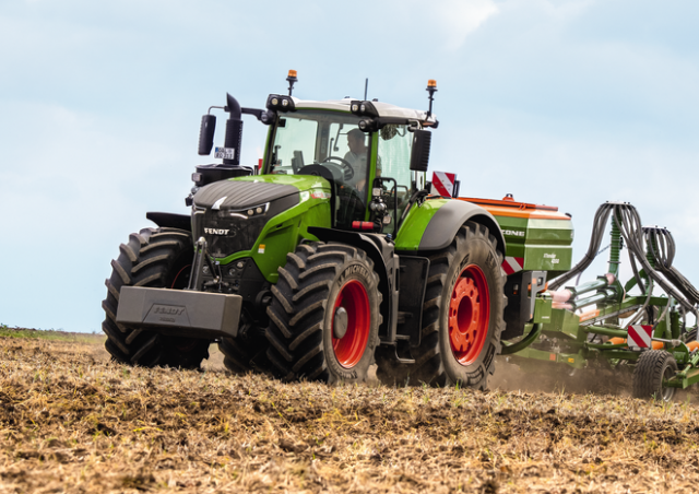 Fendt 1050 Fiche Technique