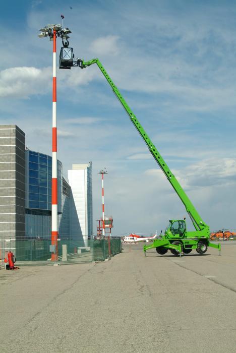 Merlo Roto 40.25 MCSS Fiches techniques & données techniques (2010-2011 ...