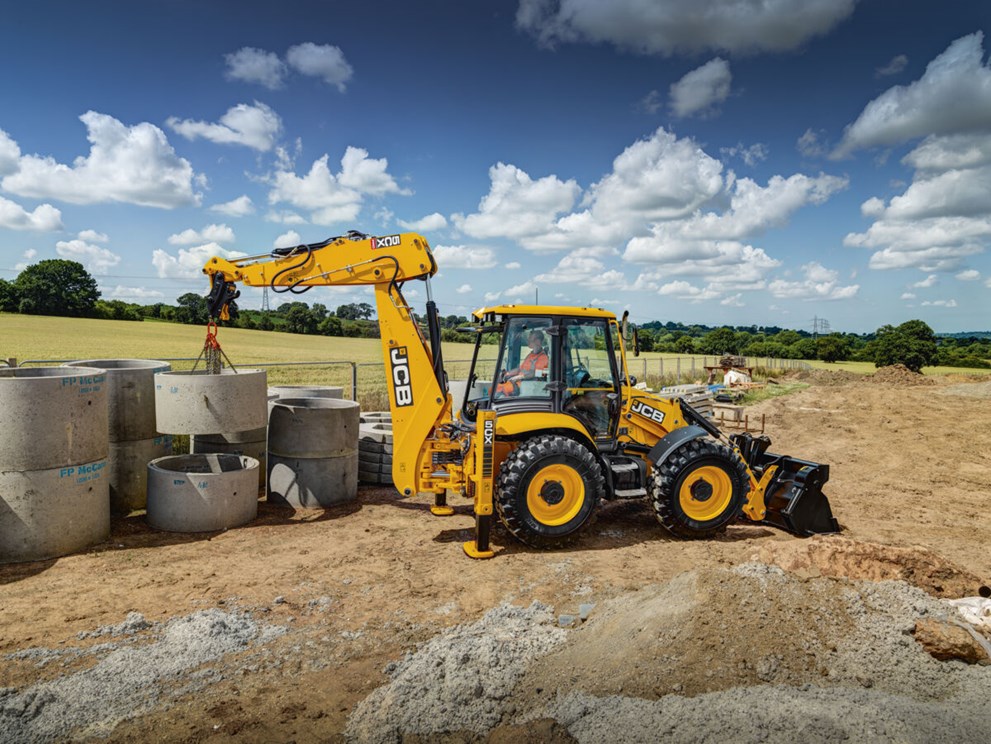 JCB 5CX Pro Fiches techniques & données techniques (2021-2025 ...