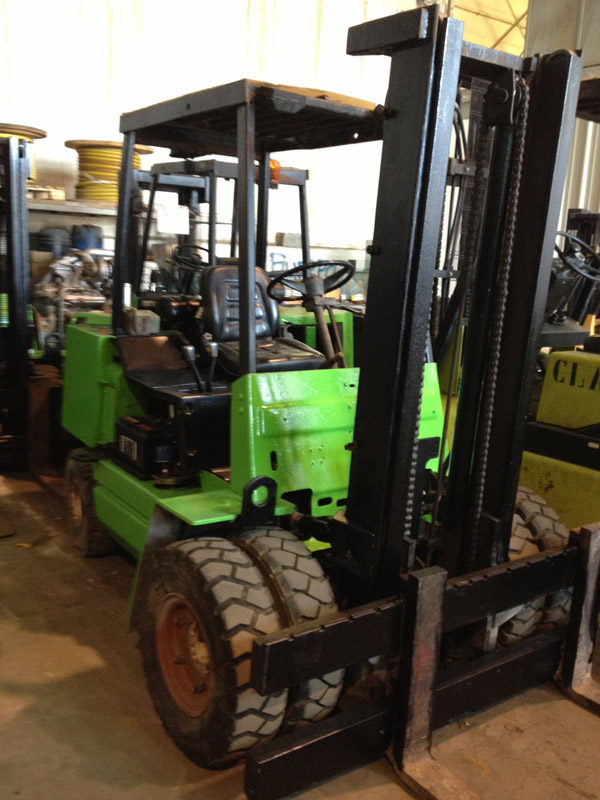 Clark DPS 30 Fiches techniques & données techniques (1987-1994 ...