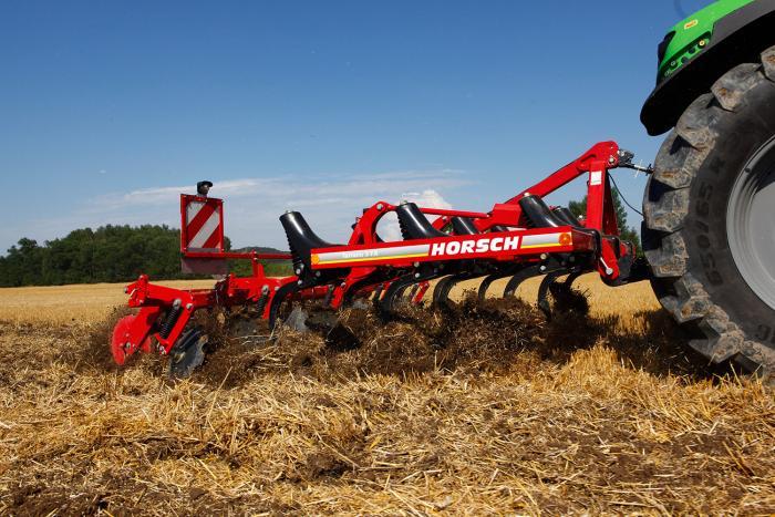 Horsch Terrano 3 FX Fiches techniques & données techniques (2005-2016 ...