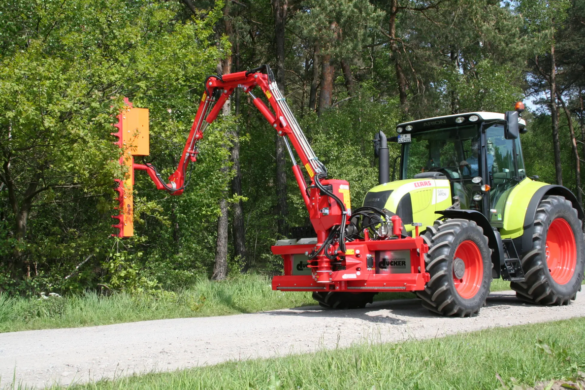 Dücker DUA 700 TTM 13 Fiches techniques & données techniques (2007-2025 ...