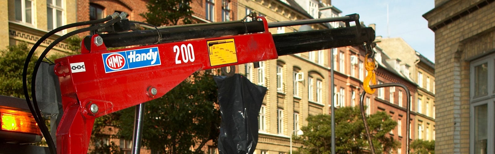 HMF 200-T2 Fiches techniques & données techniques (1996-2019) | LECTURA Specs