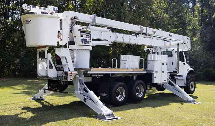 Altec AH85B Fiches T. (2023 - 2025) | Nacelles à bras articulés montées sur remorque | LECTURA Specs