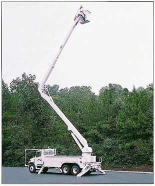 Altec A75 Fiches T. (2017 - 2023) | Nacelles à bras articulés montées sur remorque | LECTURA Specs