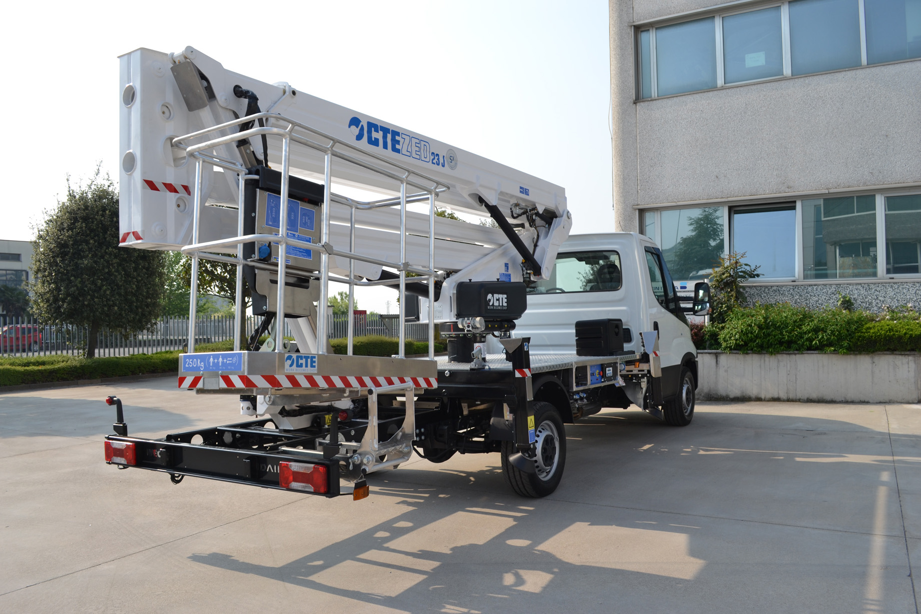 France Elévateur ZED 23.3 JHV Fiches T. (2017 - 2025) | Nacelles à bras ...