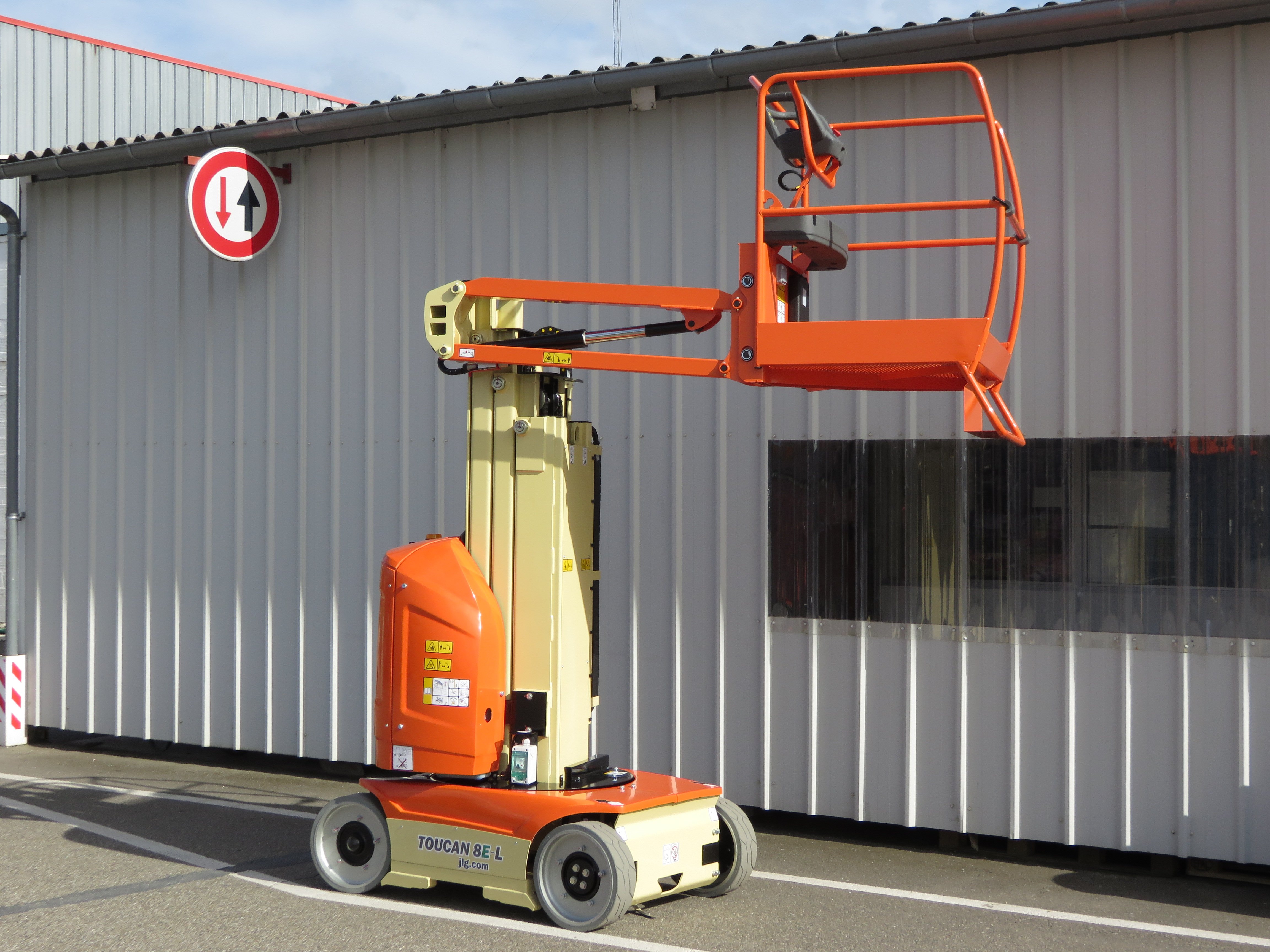 JLG-Toucan Toucan 8E-L Fiches T. (2016 - 2026) | Nacelles à mât ...