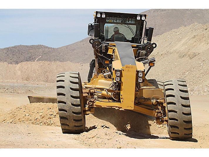 Caterpillar 24M Fiches techniques & données techniques (2016-2019 ...