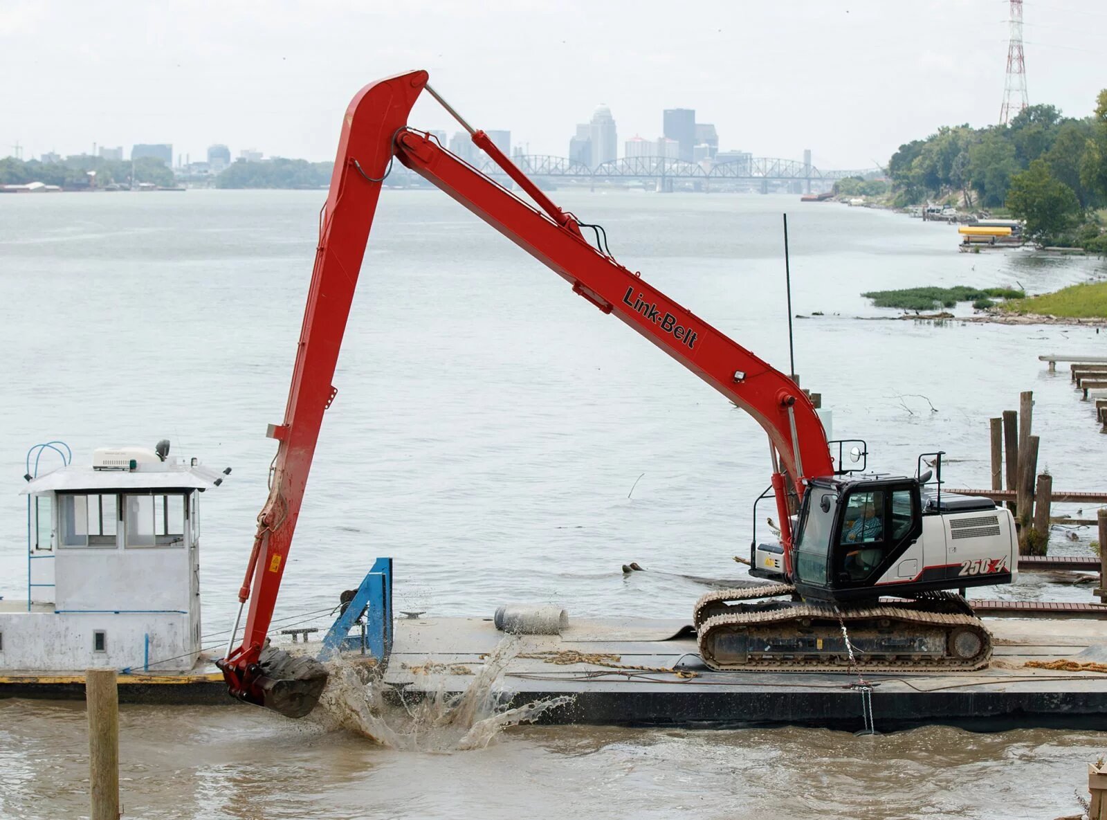 Link-Belt 250 X4 Long Front Fiches techniques & données techniques ...