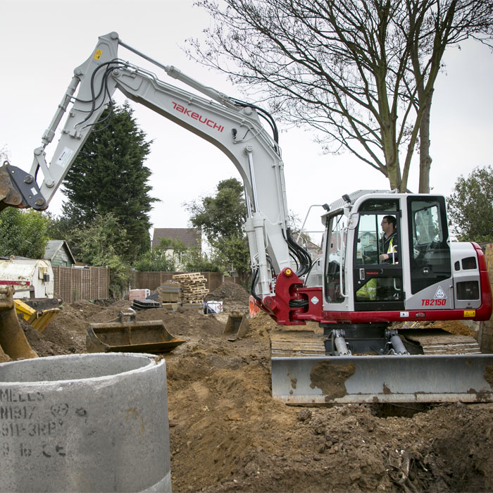 Takeuchi TB 2150 C Fiches techniques & données techniques (2017-2023 ...