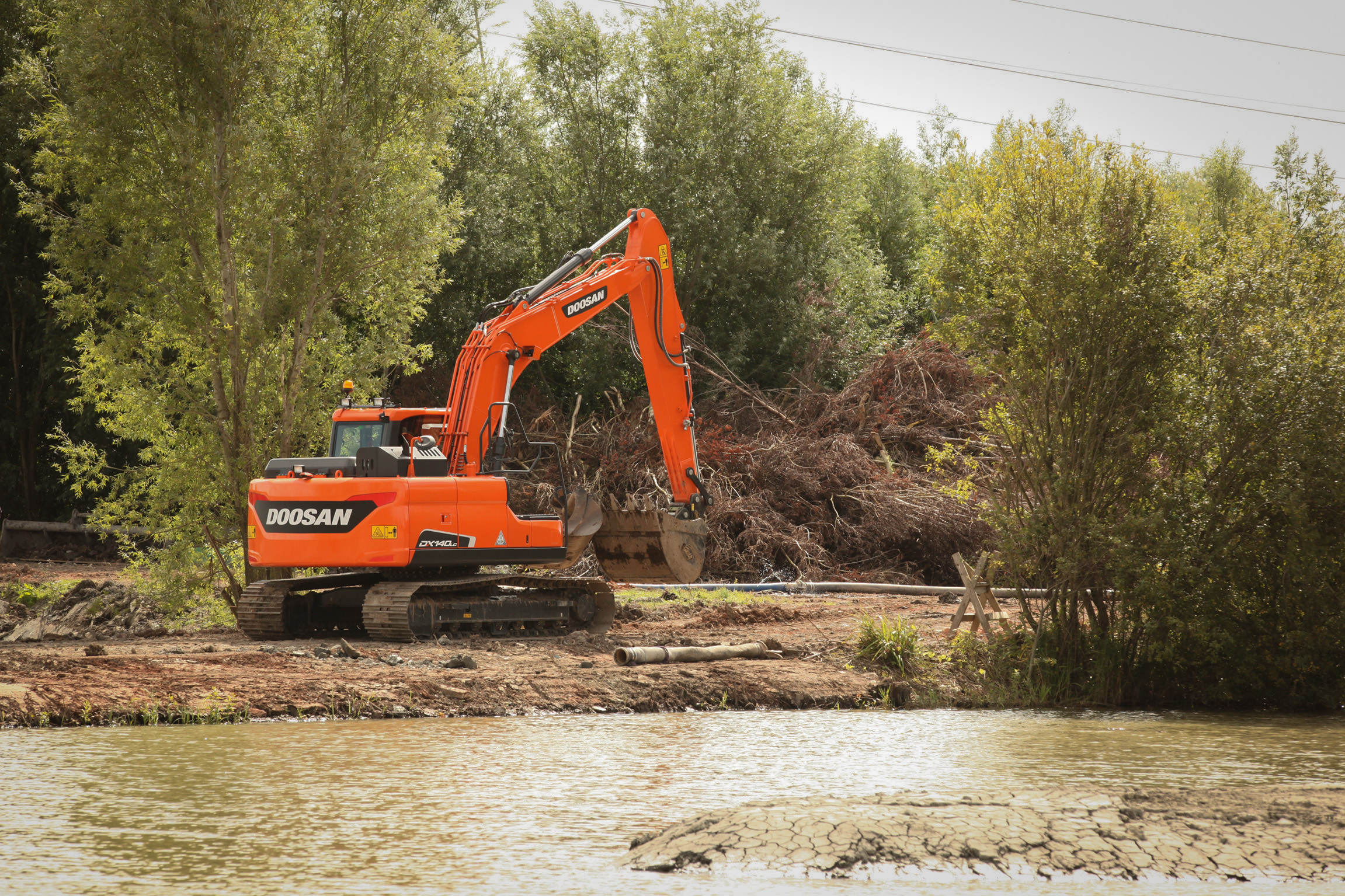 Doosan DX 140 LC Fiches techniques & données techniques (2004-2013 ...