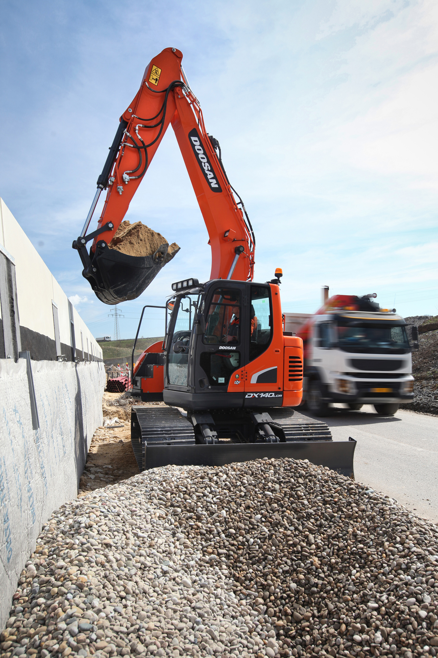Doosan DX 140 LCR Fiches techniques & données techniques (2009-2013 ...