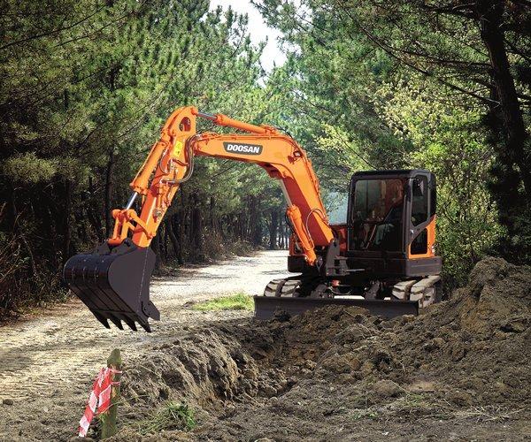 Doosan DX 80 R 3 Fiches techniques & données techniques (2013-2014) | LECTURA Specs