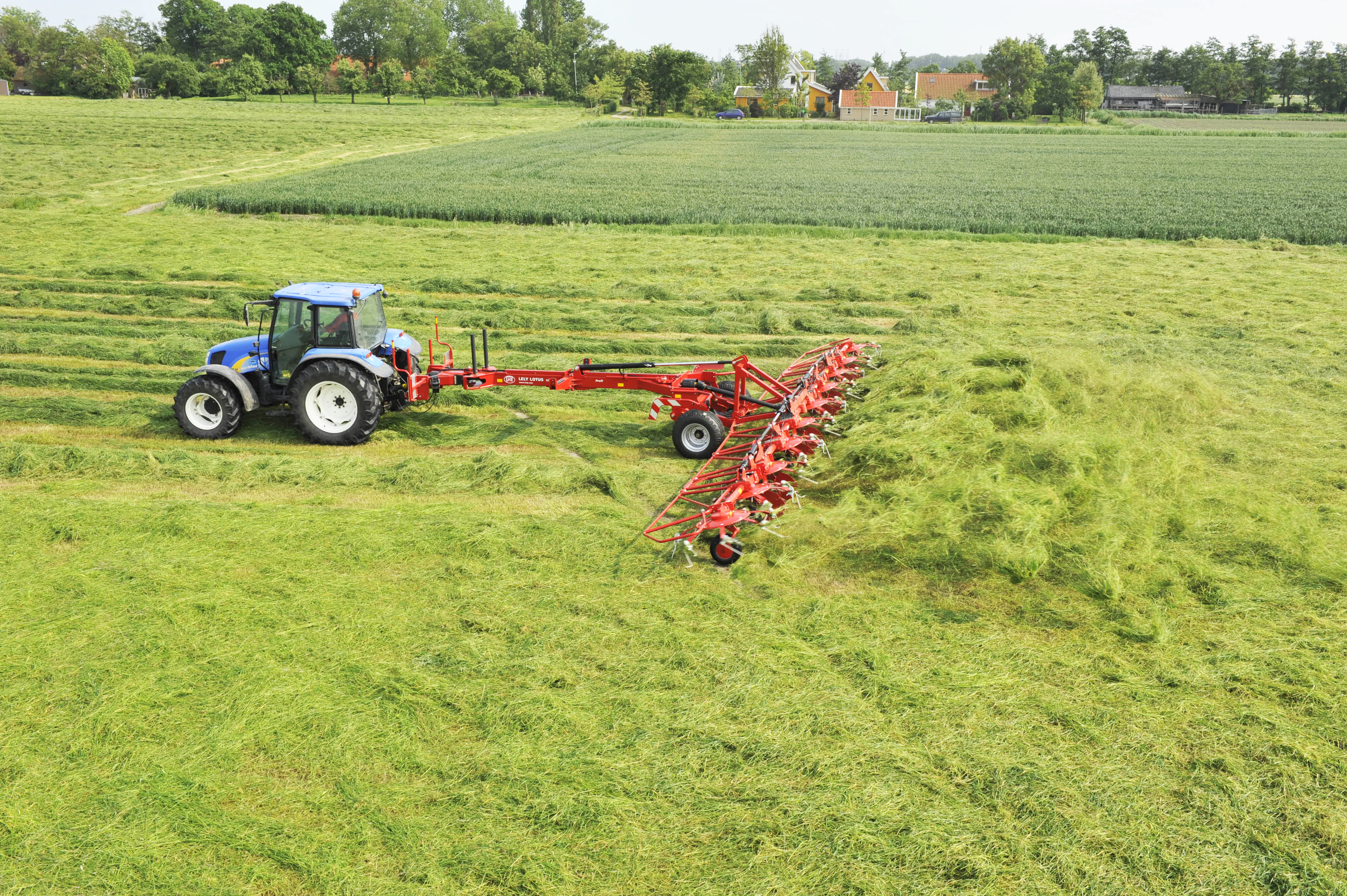 Lely Lotus 300 Combi Fiches techniques & données techniques (2001-2009 ...