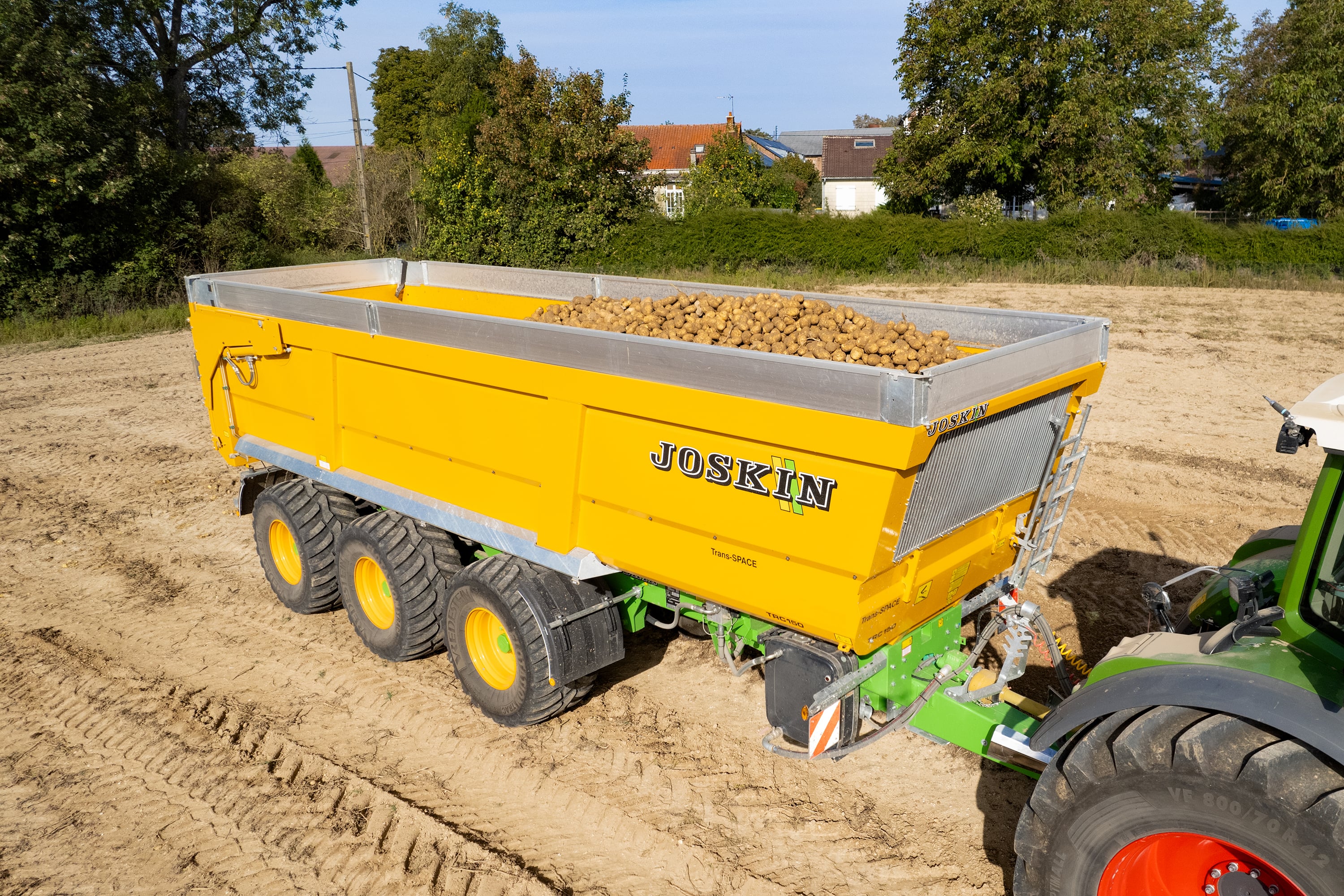 Joskin TRANS-SPACE 8700/29TRC150 Fiches techniques & données techniques (2023-2025) | LECTURA Specs