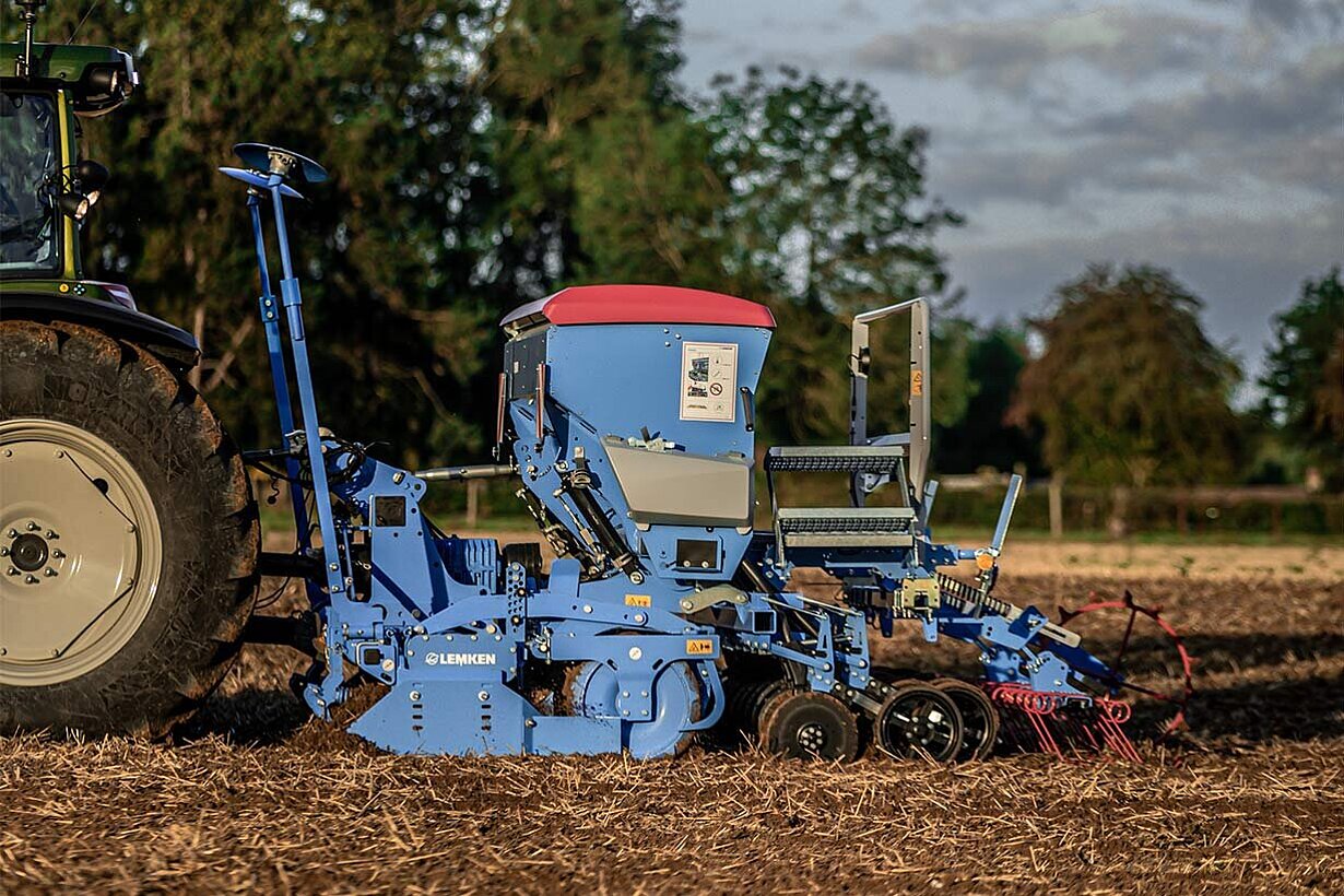 Lemken Saphir 9/300 Fiches techniques & données techniques (2023-2025) | LECTURA Specs