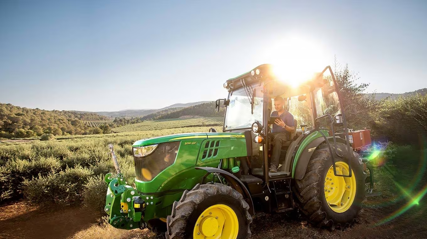John Deere 5090GF Fiches techniques & données techniques (2022-2025) | LECTURA Specs