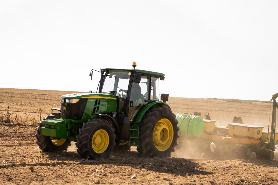 John Deere 6150B Fiches techniques & données techniques (2024-2025) | LECTURA Specs