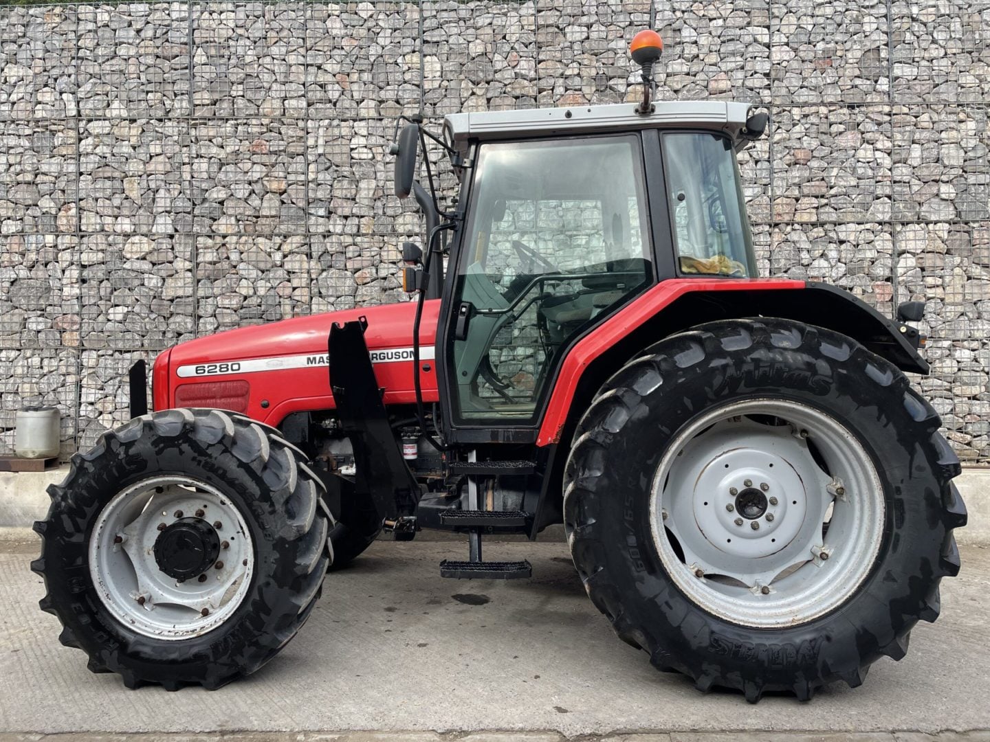 Massey Ferguson MF 6280 Classic Fiches techniques & données techniques (2002-2003) | LECTURA Specs