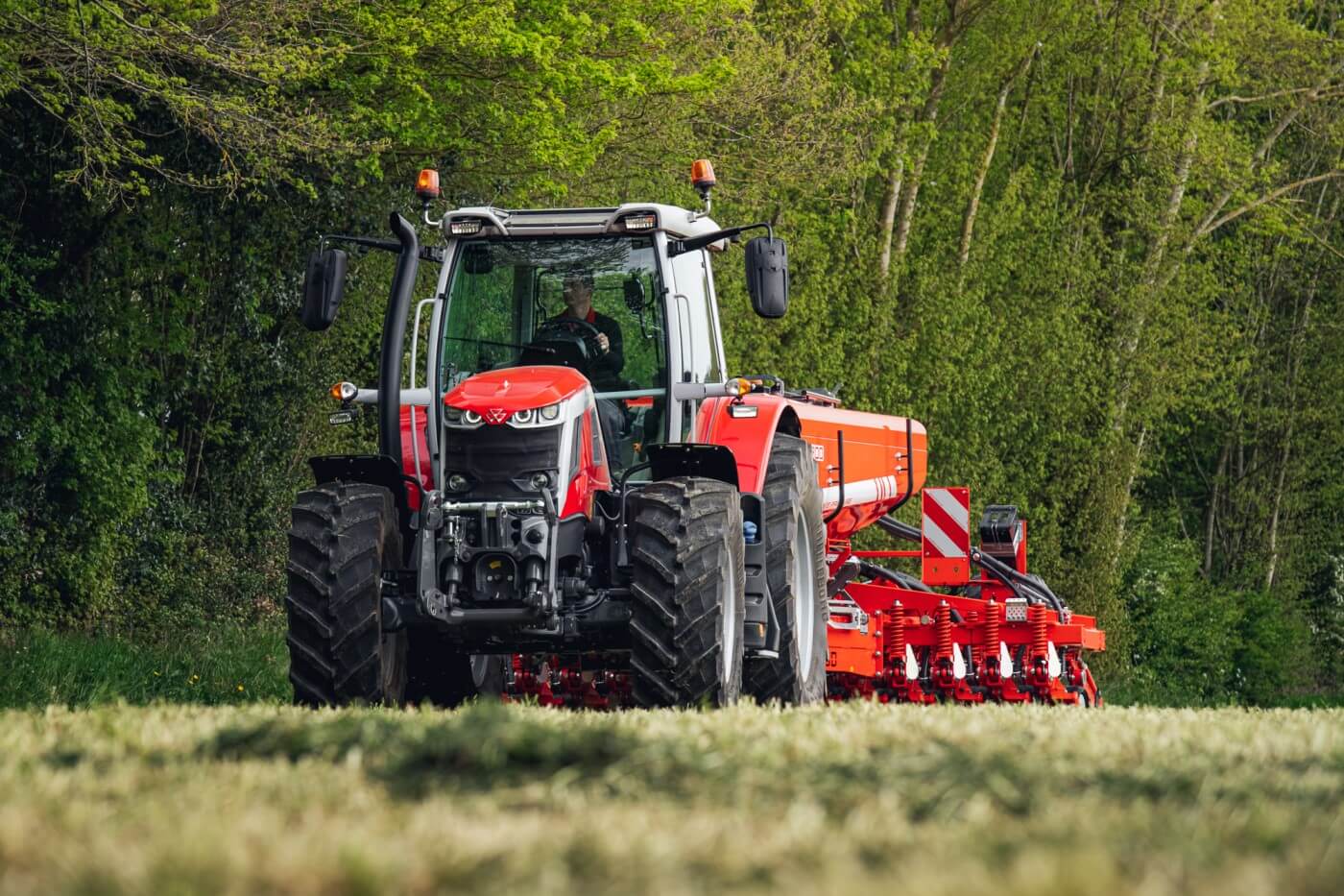 Massey Ferguson MF 6S.145 Fiches techniques & données techniques (2021-2025) | LECTURA Specs