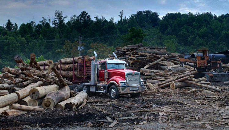 Mack TITAN 64" High-rise Sleeper Cab ISX 550 6x4 Fiches techniques ...