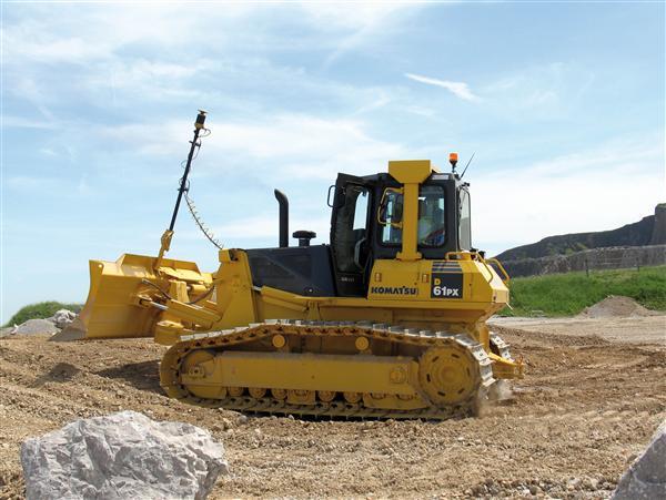 Komatsu D61EX-15 Fiches techniques & données techniques (2005-2007 ...