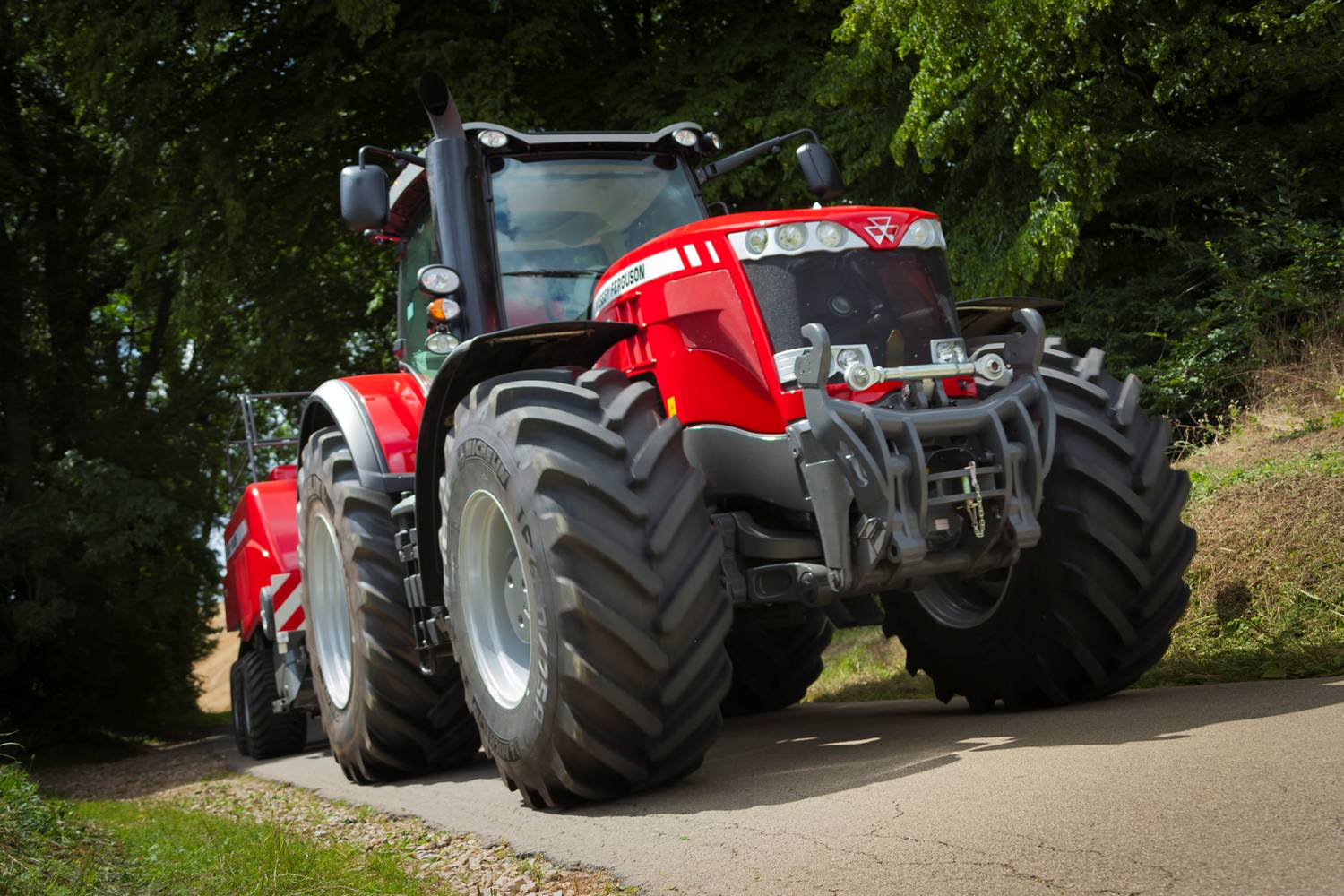 Massey Ferguson MF 8740 S Fiches techniques & données techniques (2017 ...
